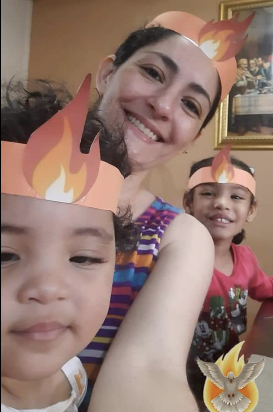 ¡Empecemos en nuestro propio hogar, recibiendo al Paráclito! - Panorama ...