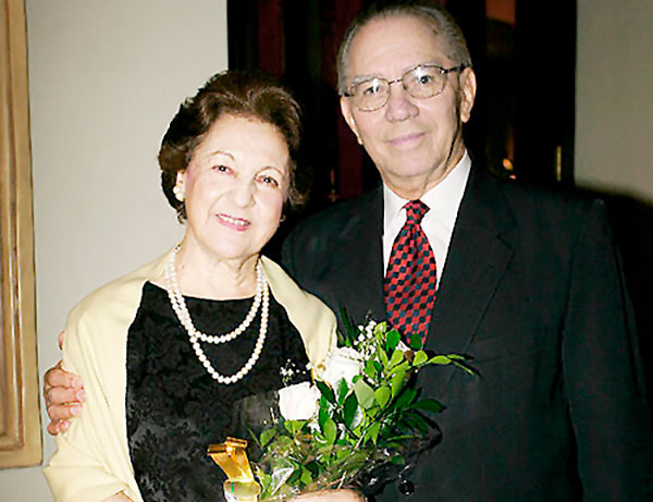 Recuerdos en homenaje a Nelly Ingram - Panorama Católico