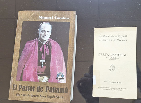 La Biblioteca Nacional le rinde tributo a monseñor McGrath - Panorama ...